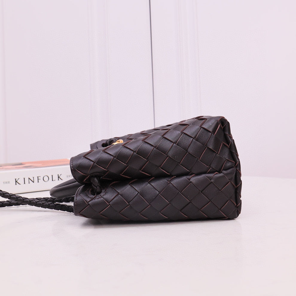 Small Andiamo Bag #2261 Fondant – DIAMOND&RUST